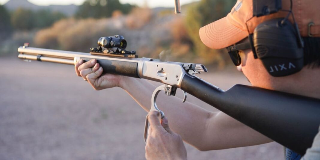 How to Hold a Rifle?