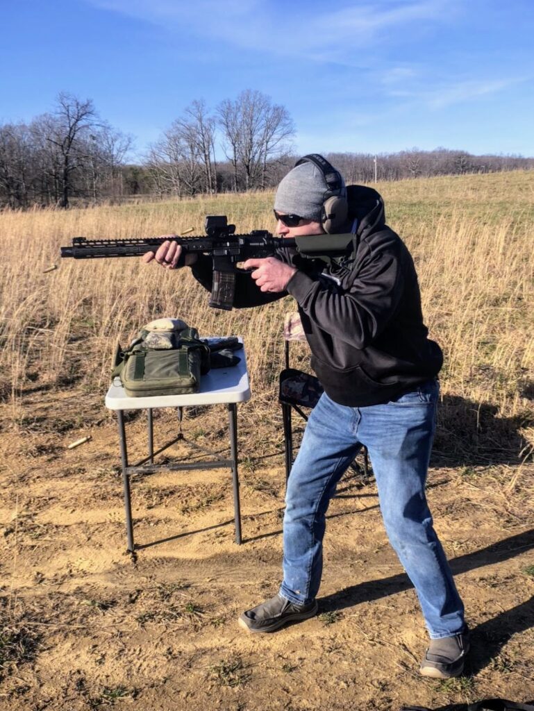 How to Hold a Rifle?